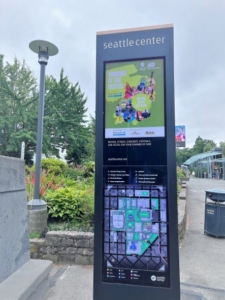 An Amazing Guide to a Fabulous Day in Seattle - He Works So I Travel